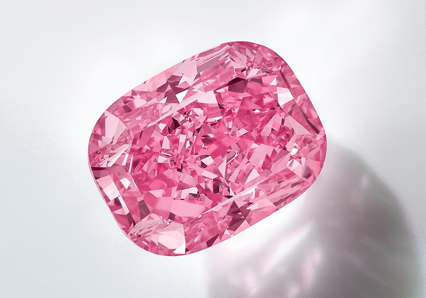 WORLD’S MOST VIVID PINK DIAMOND - MID House of Diamonds